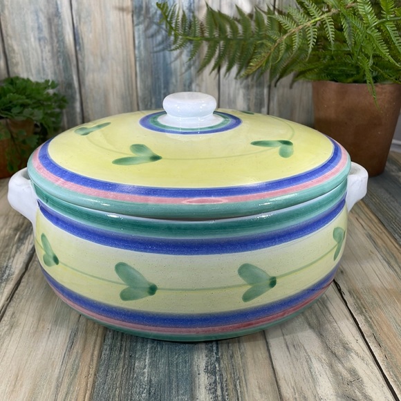 caleca | Dining | Vintage Pottery Caleca Carousel Covered Casserole ...